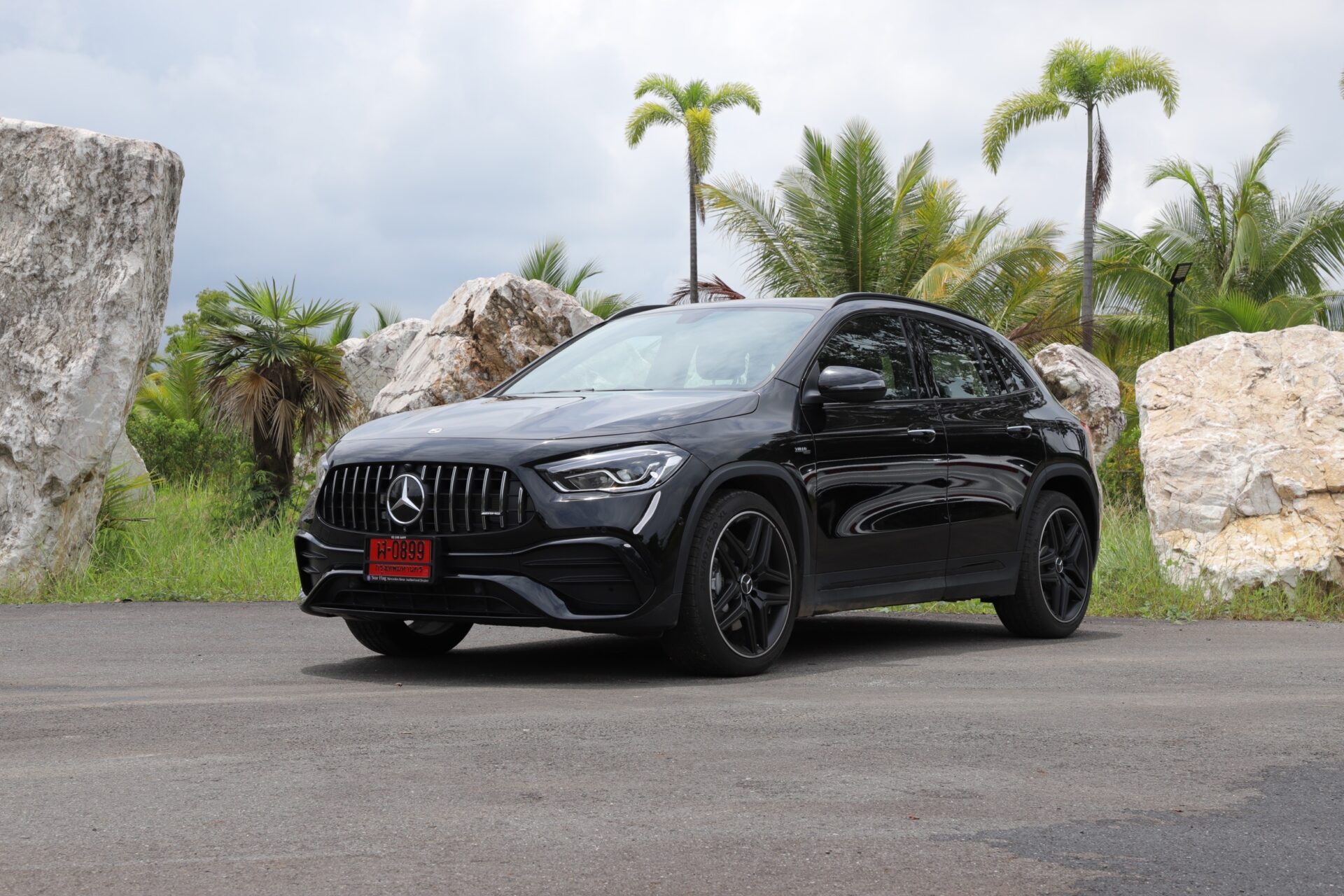 เบนซ์ สตาร์แฟลก แชมป์ยอดขาย 8 ปี ขานรับตลาดพรีเมียม SUV รุกจัดงาน Star ...